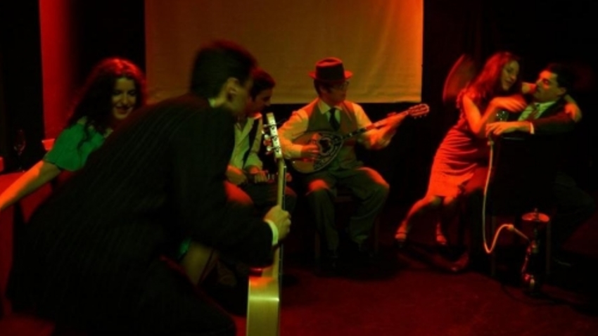 Η νοσταλγία ενός ρεμπέτη | deBóp